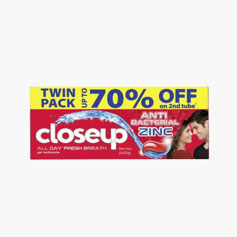 Close Up Toothpaste Red Hot 120gx2 — Primo Mart